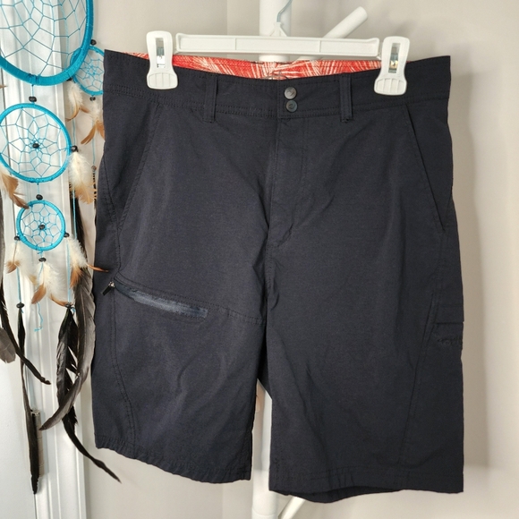 reel life | Shorts | Like New Reel Life Riptide Shorts Mens Black ...